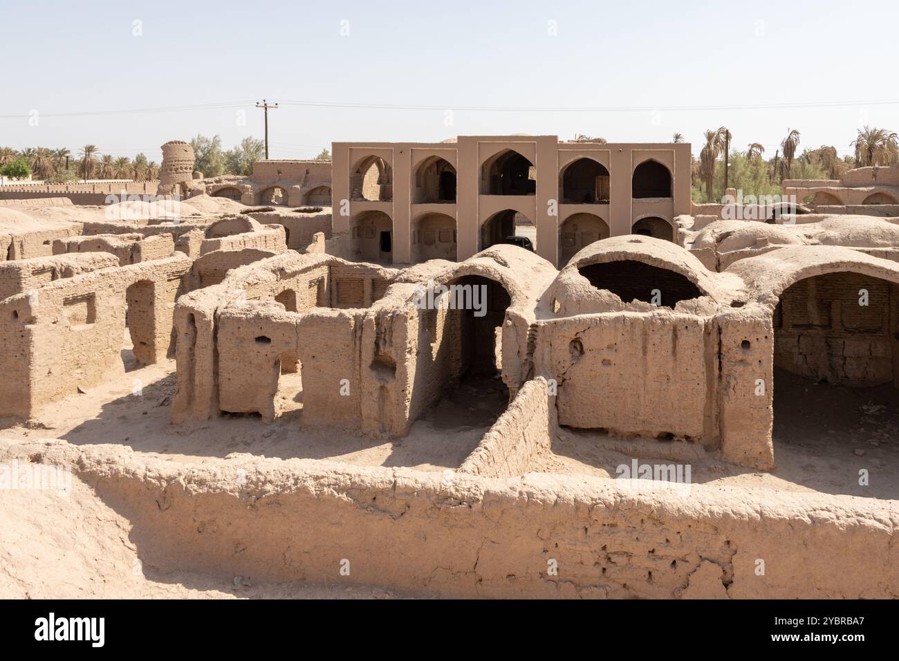 Shahdad desert hi-res stock photography and images - Alamy