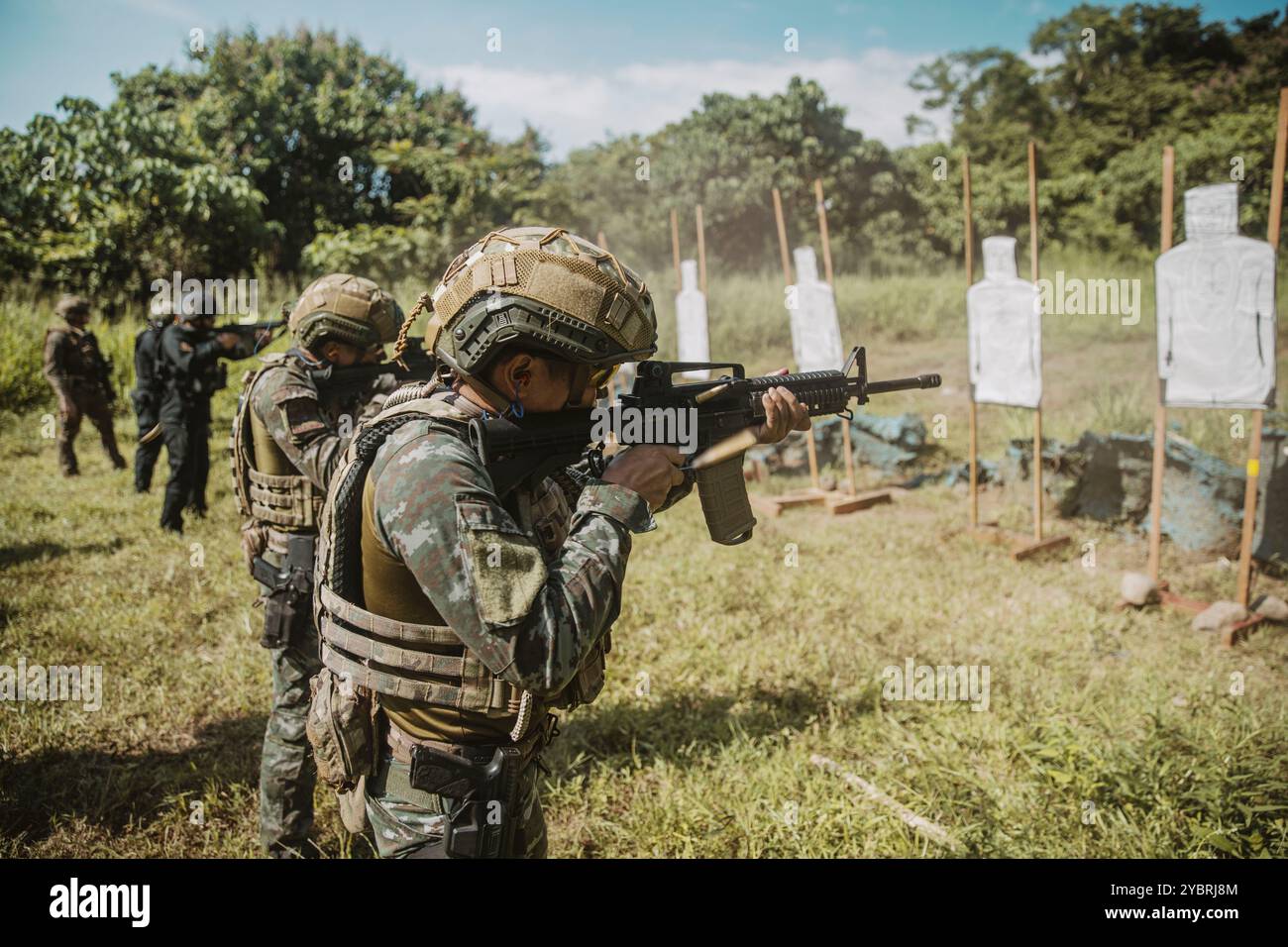 Philippines national police hi-res stock photography and images - Alamy
