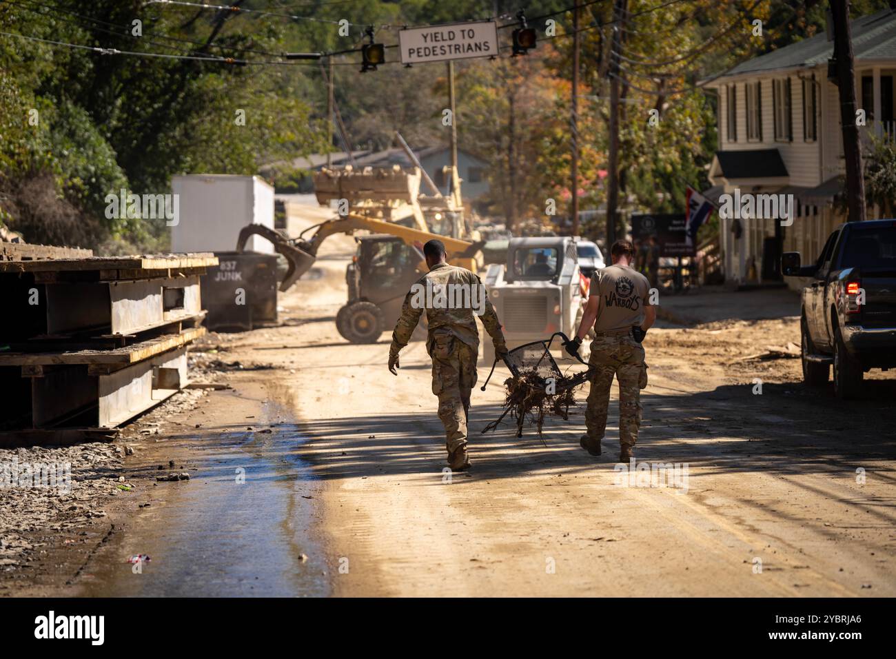Chimney Rock, N.C. (Oct. 18, 2024) - U.S. Army Soldiers of the 325th ...