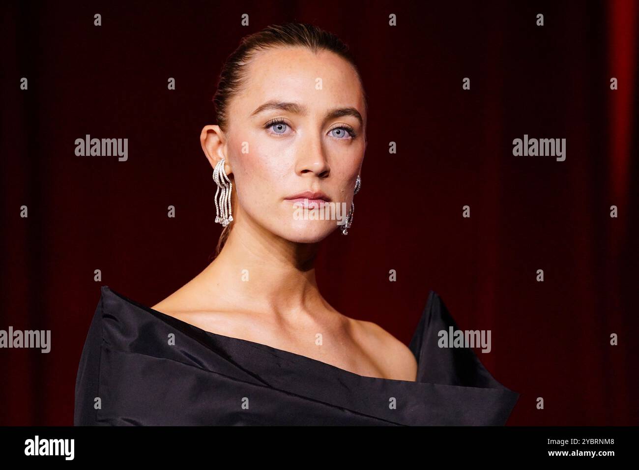 Saoirse Ronan arrives at the fourth annual Academy Museum Gala on ...