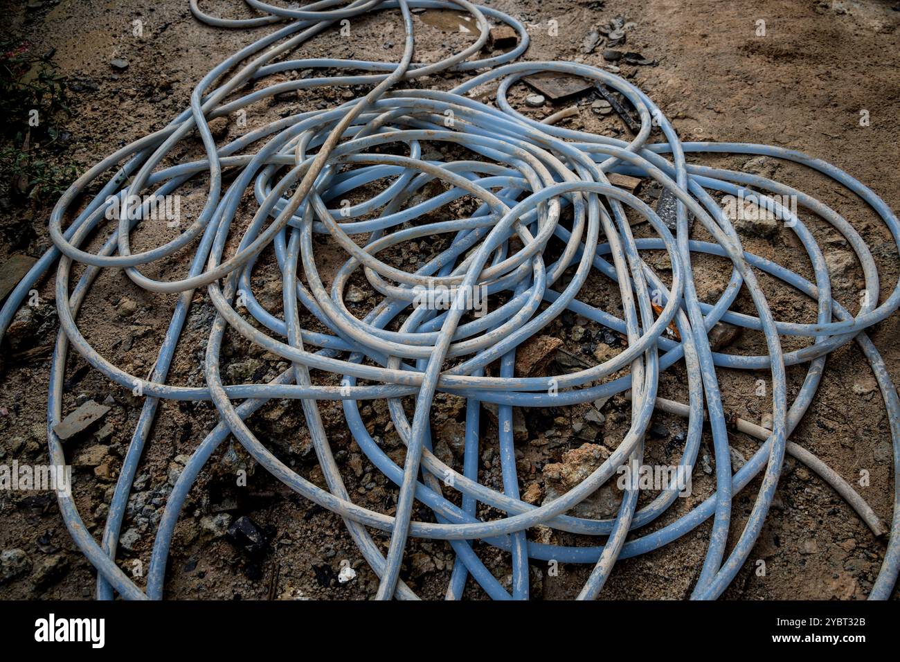 Laying wires hi-res stock photography and images - Alamy