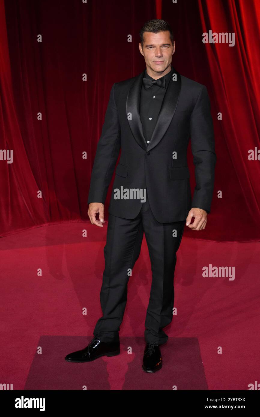 Ricky Martin arrives at the fourth annual Academy Museum Gala on ...