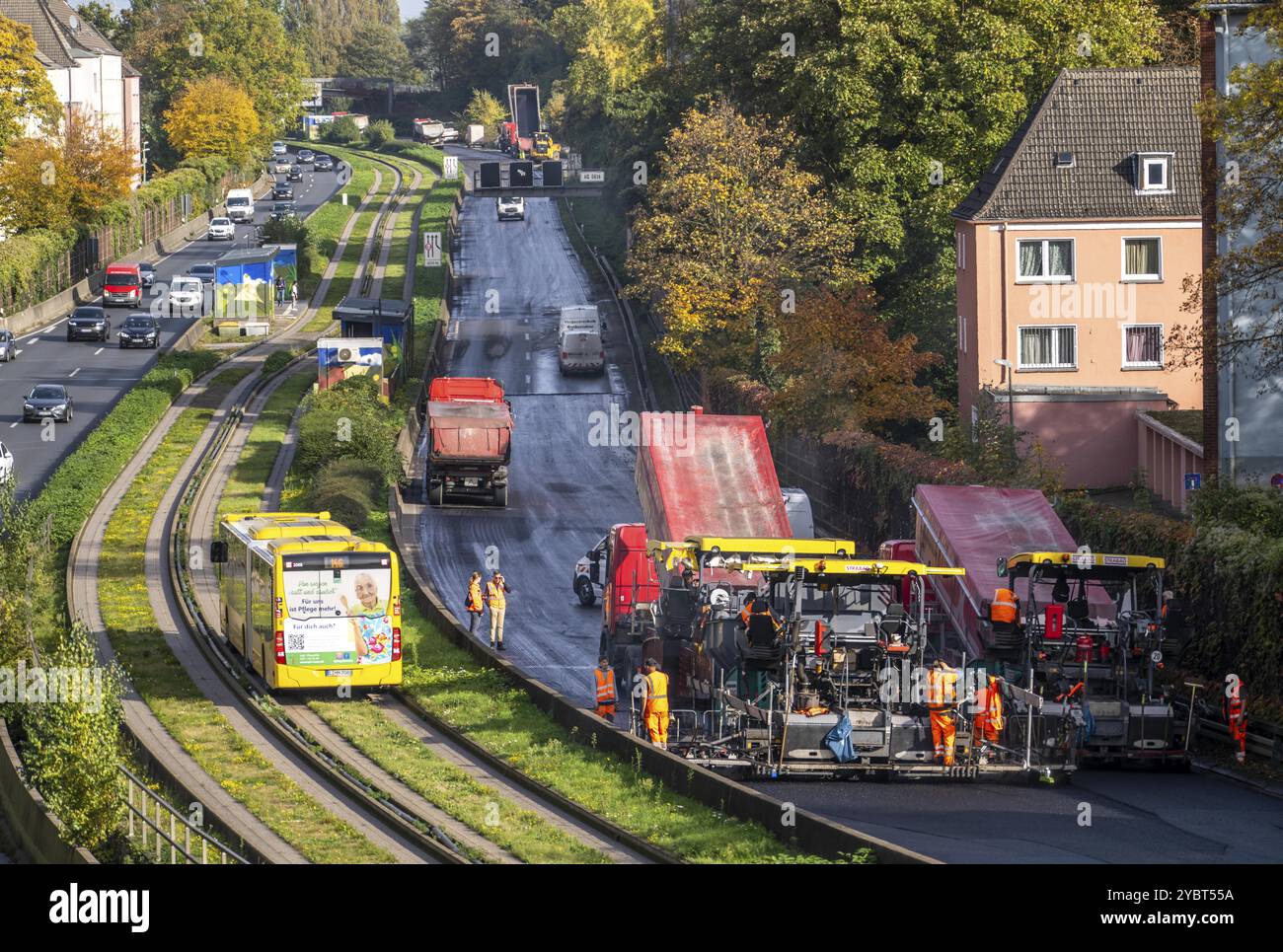 Asphalt finisher motorway hi-res stock photography and images - Alamy