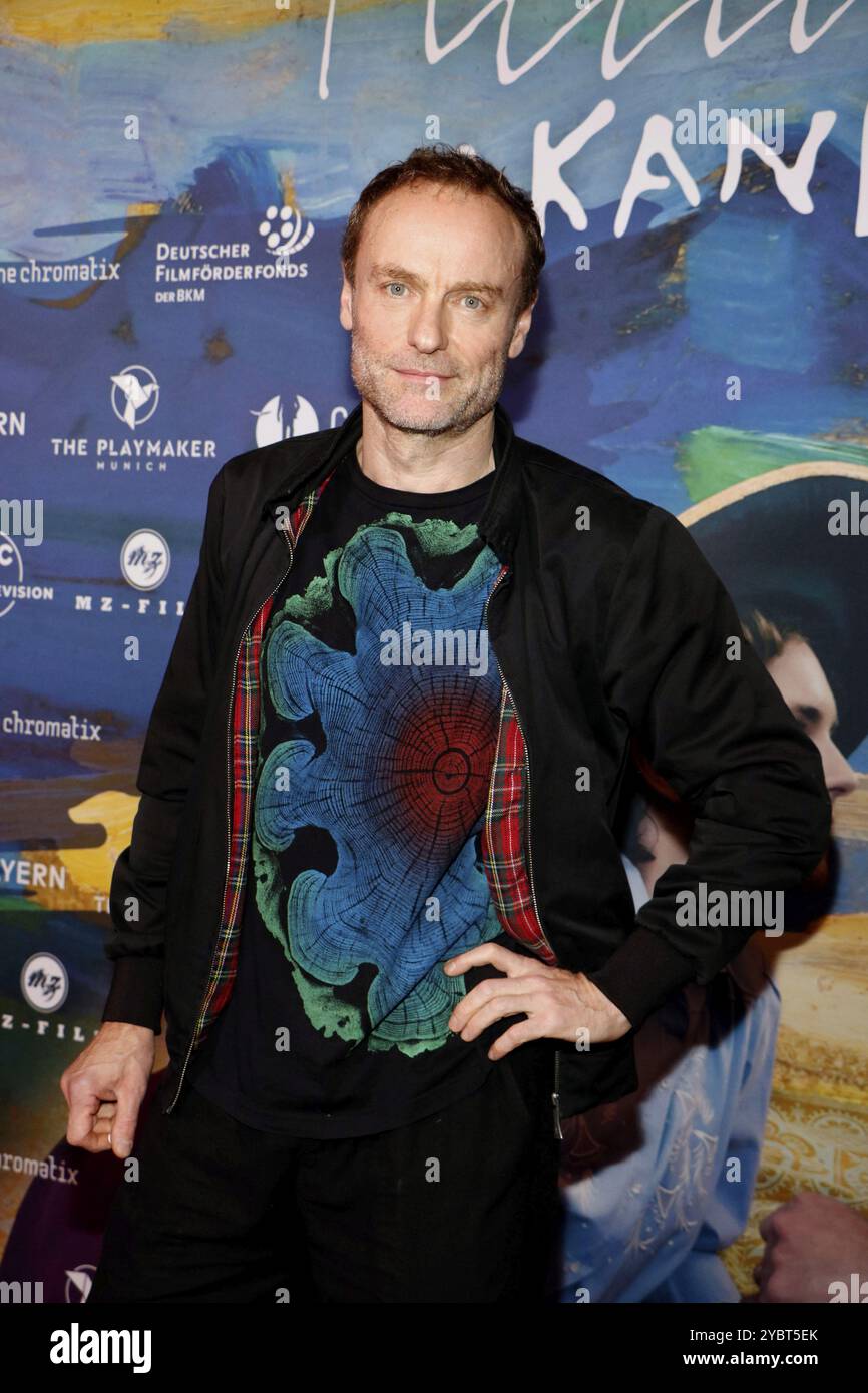 Mark Waschke at the Berlin premiere of MUeNTER & KANDINSKY at the Zoo ...