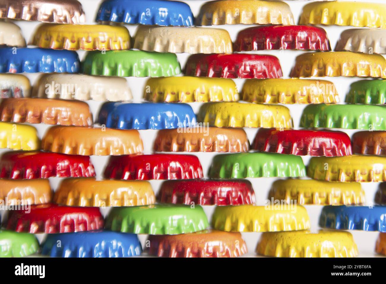 Coloured bottle caps hi-res stock photography and images - Alamy