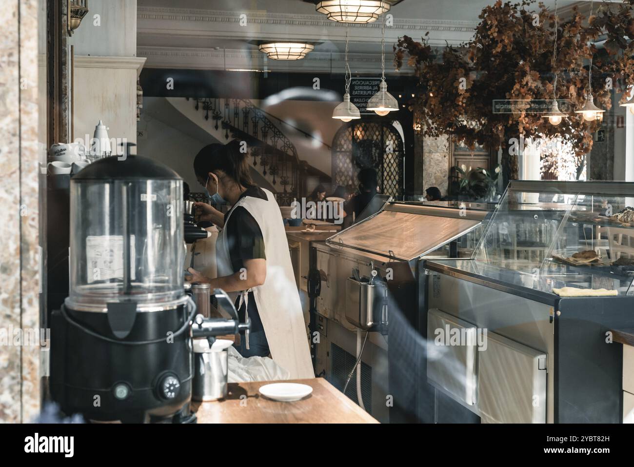 View through shop window hi-res stock photography and images - Alamy