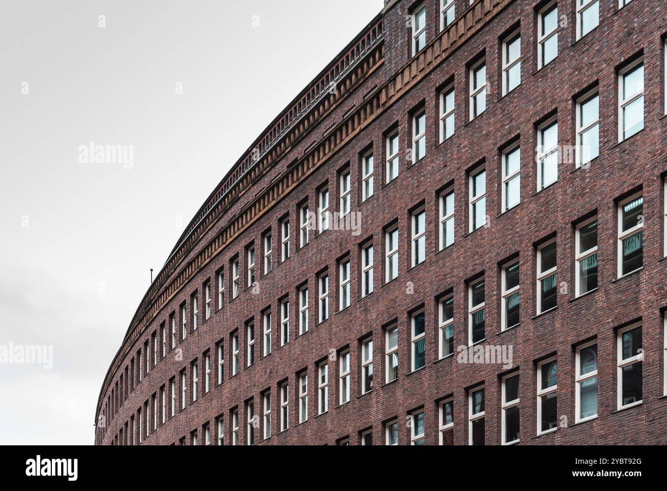Old residential building red hi-res stock photography and images - Alamy