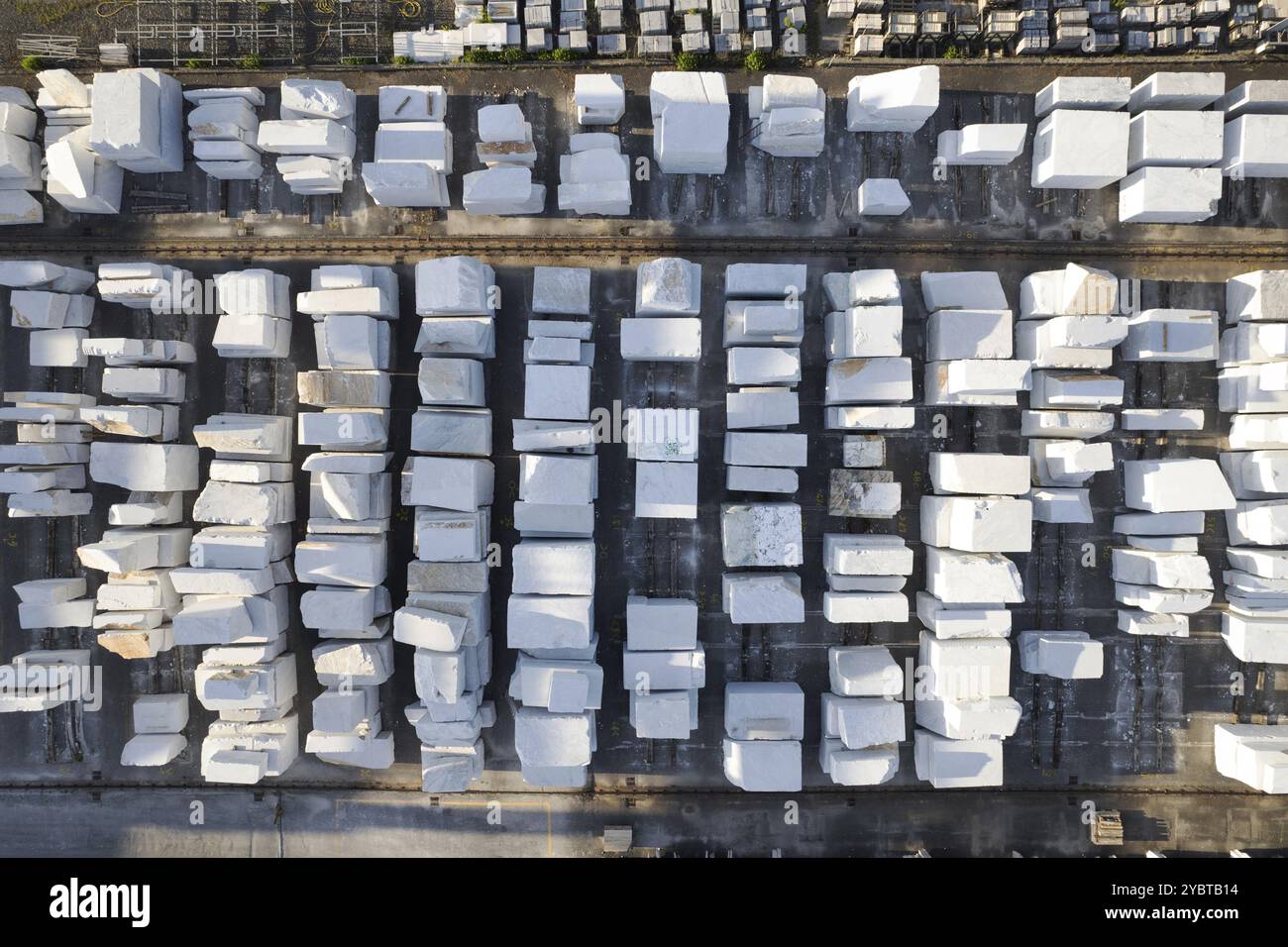 Aerial view blocks marble hi-res stock photography and images - Alamy