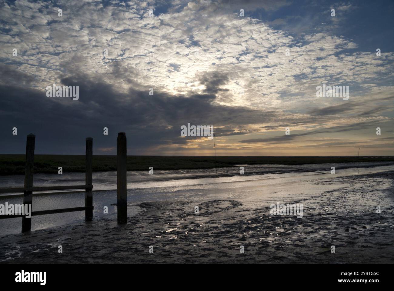 Sunset at the harbour in the northern Dutch village Noordpolderzijl ...