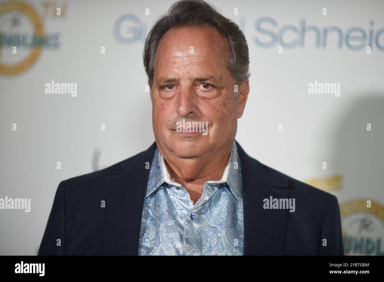 jon lovitz arrives at the Groundlings 50th Anniversary event on ...