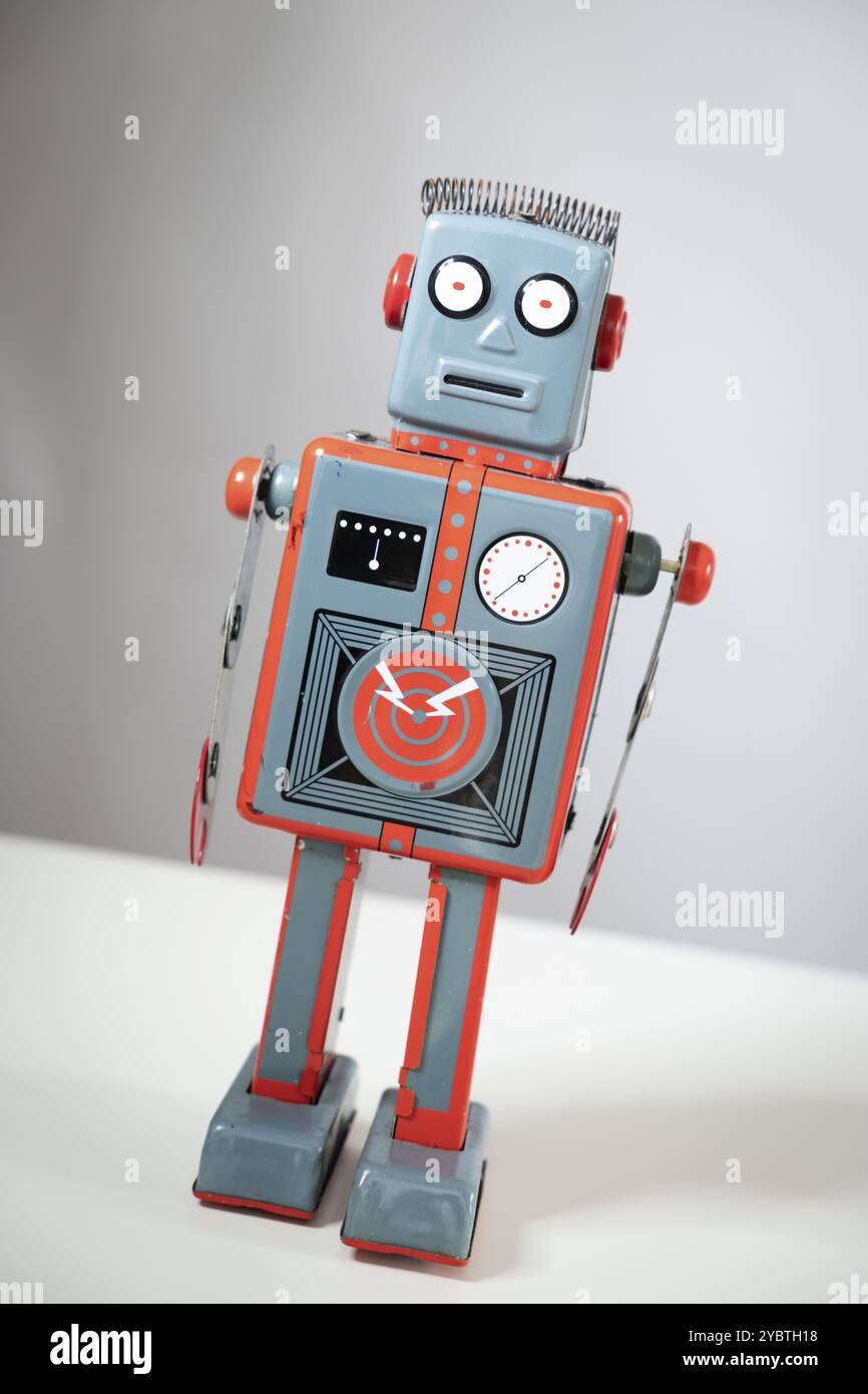 A vintage robot Stock Photo - Alamy