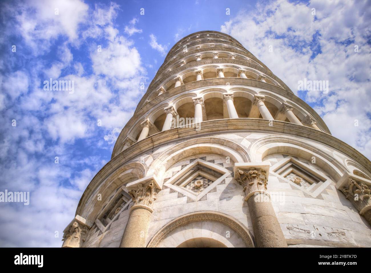 Architectural details of the famous leaning tower of Pisa Stock Photo ...