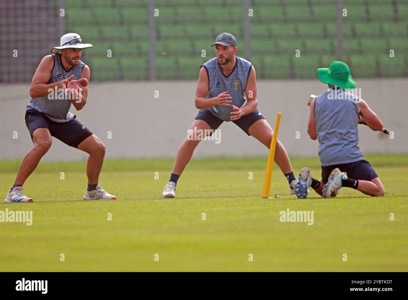 South Africa Team attends practice session at the Sher-e-Bangla ...