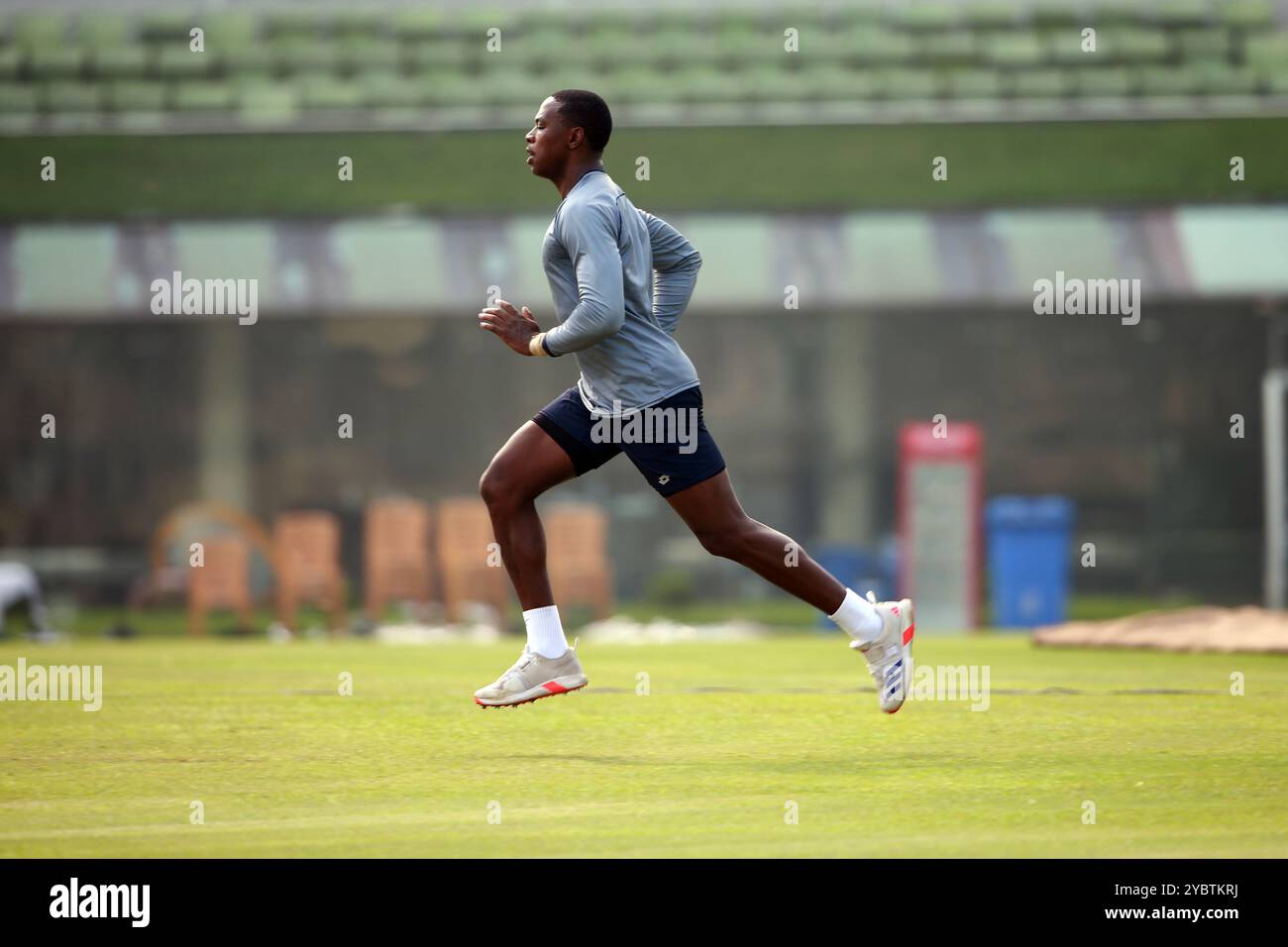 South Africa Team attends practice session at the Sher-e-Bangla ...