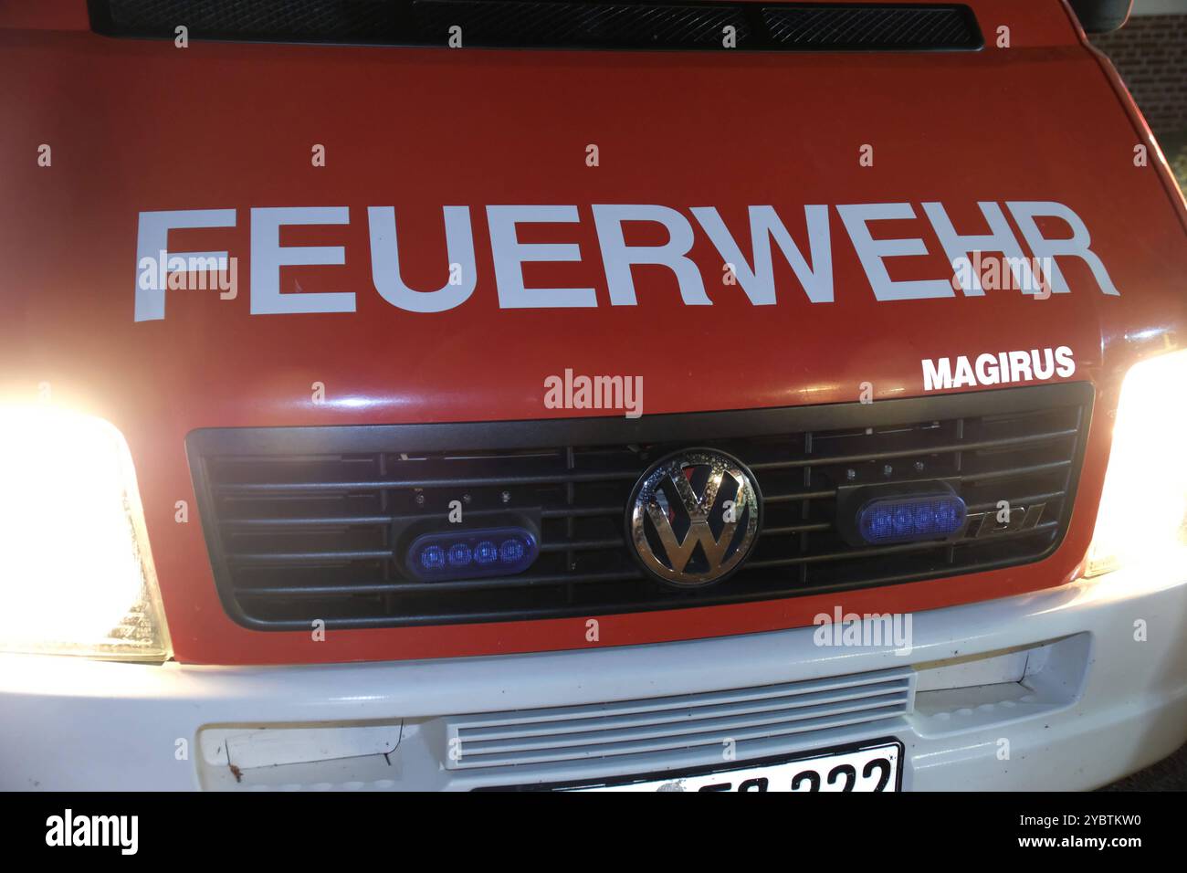 Feuerwehr-Blaulicht Feuerwehr in verschiedenen Bildern und Aktionen in ...