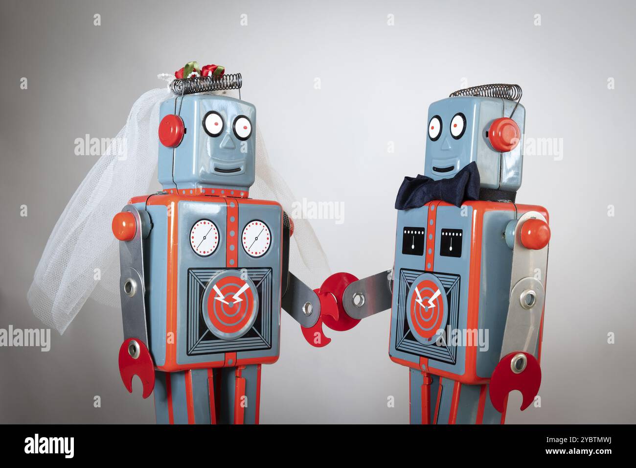 Two robots hi-res stock photography and images - Alamy