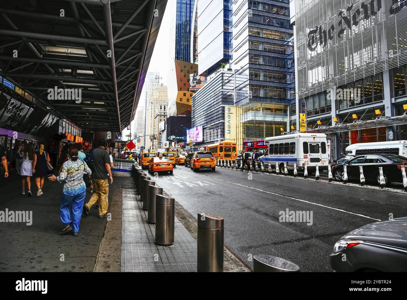 New York City, USA, June 21, 2018: Street scene in 8th Avenue a rainy ...