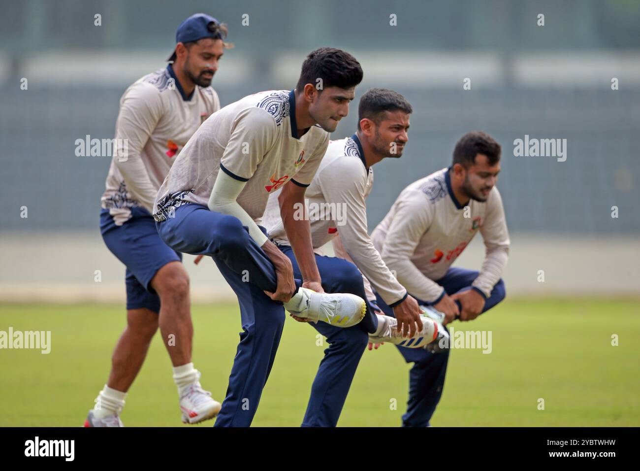 Bangladesh team attends practice session at the Sher-e-Bangla National ...