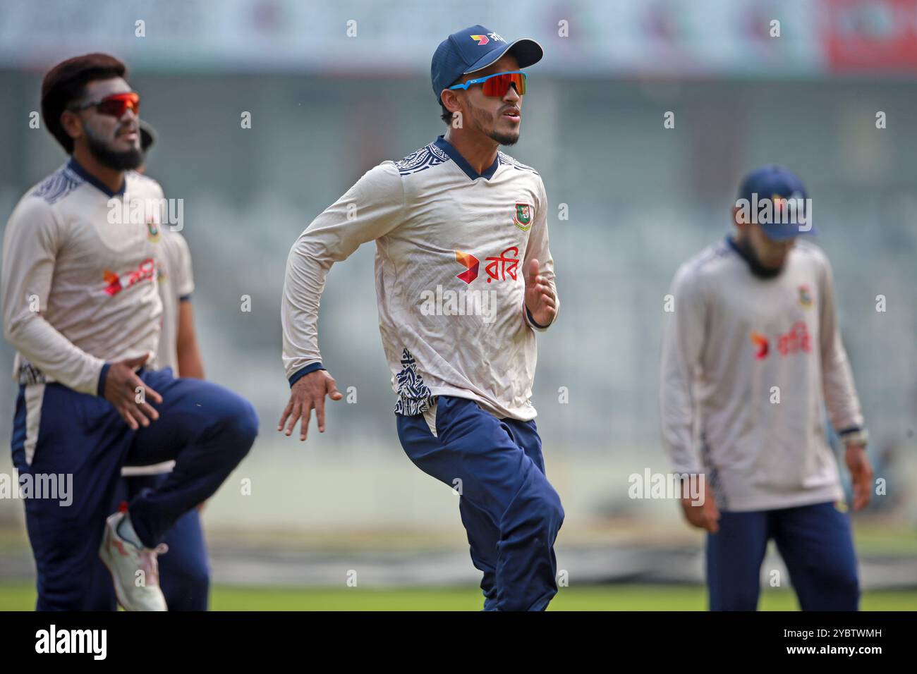 Bangladesh team attends practice session at the Sher-e-Bangla National ...