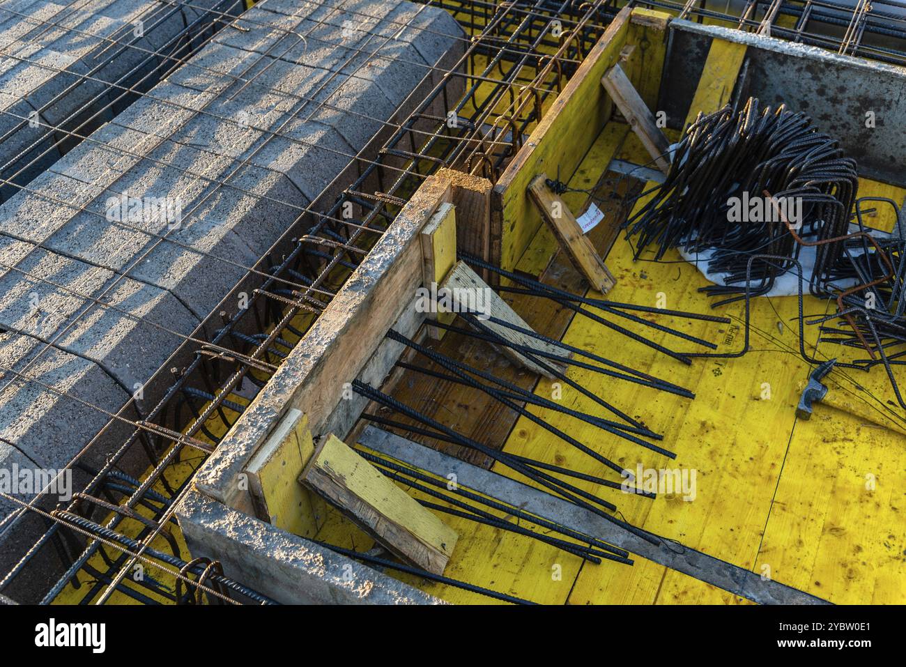 Reinforced concrete slab hi-res stock photography and images - Alamy