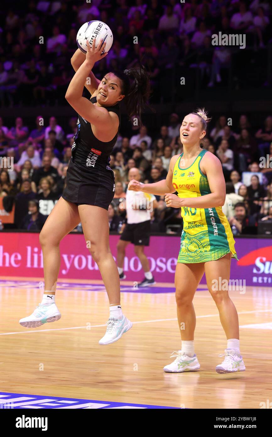 New Plymouth, New Zealand . 20th Oct, 2024. Silver Ferns Kimiora Poi (L ...