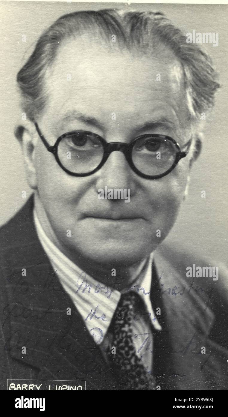 Barry lupino pantomime 1940s hi-res stock photography and images - Alamy