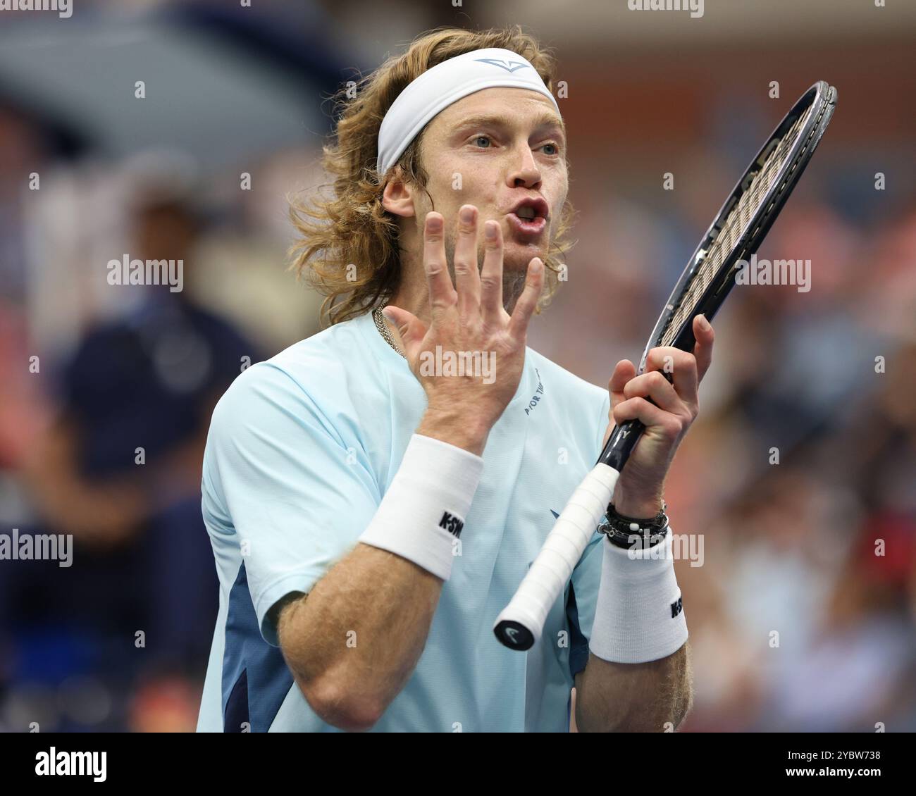 Andrey rublev 2024 us open hi-res stock photography and images - Alamy