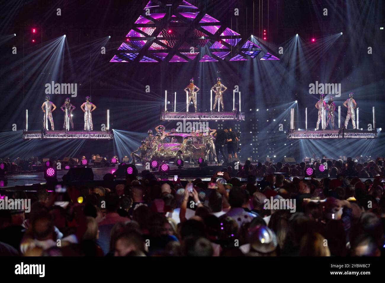 CASCADA, Musikgruppe, Band, Saengerin Natalie HORLER, singend, Gesang ...