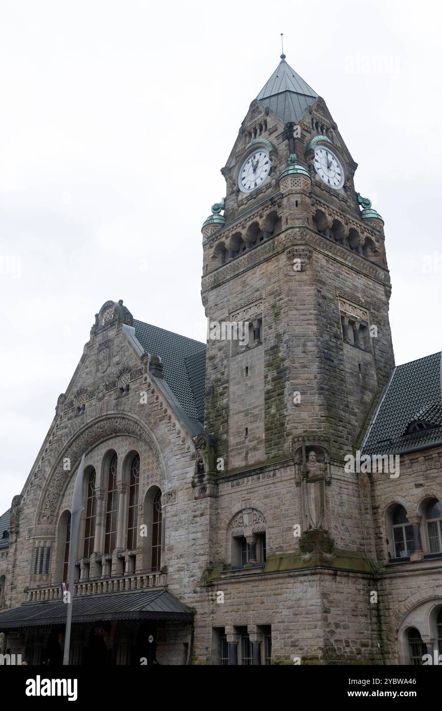 Metz France 30th September 2024 Clock tower of the SNCF railway station ...