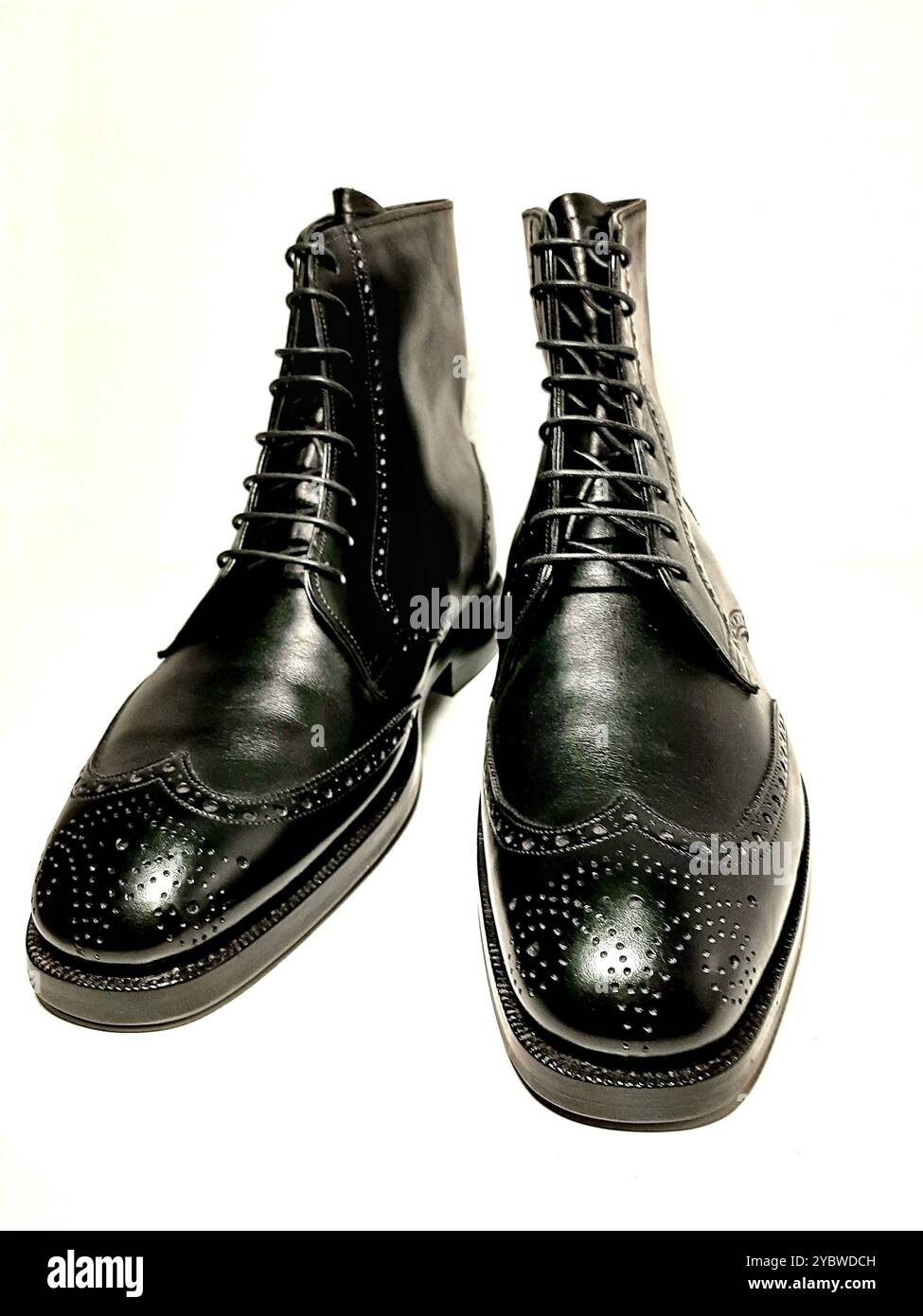 Premium British Handmade Bespoke Black wingtip combat boots 8 holes ...