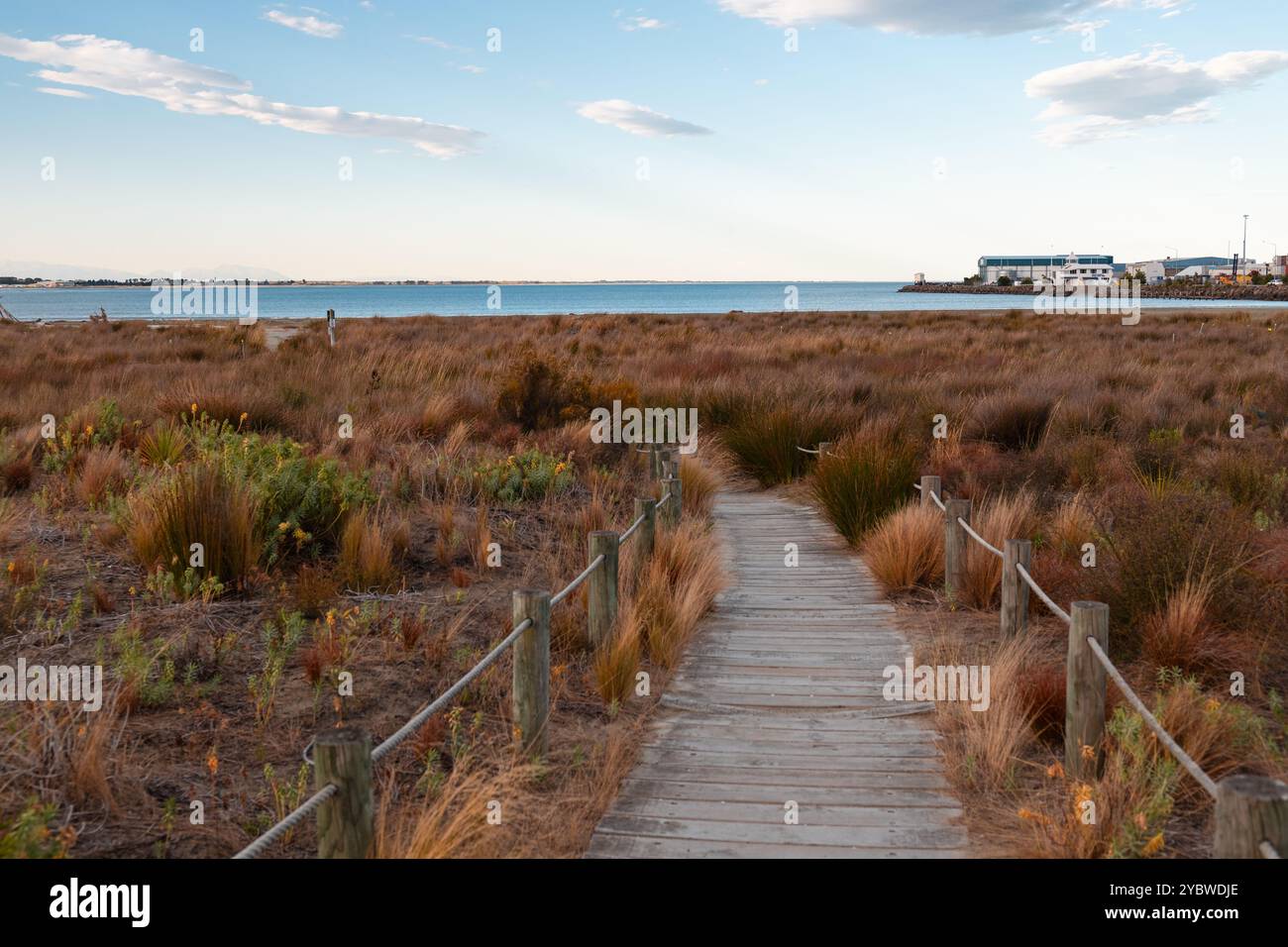 Sunset in the coastal town of Timaru with spectacular colours at the ...