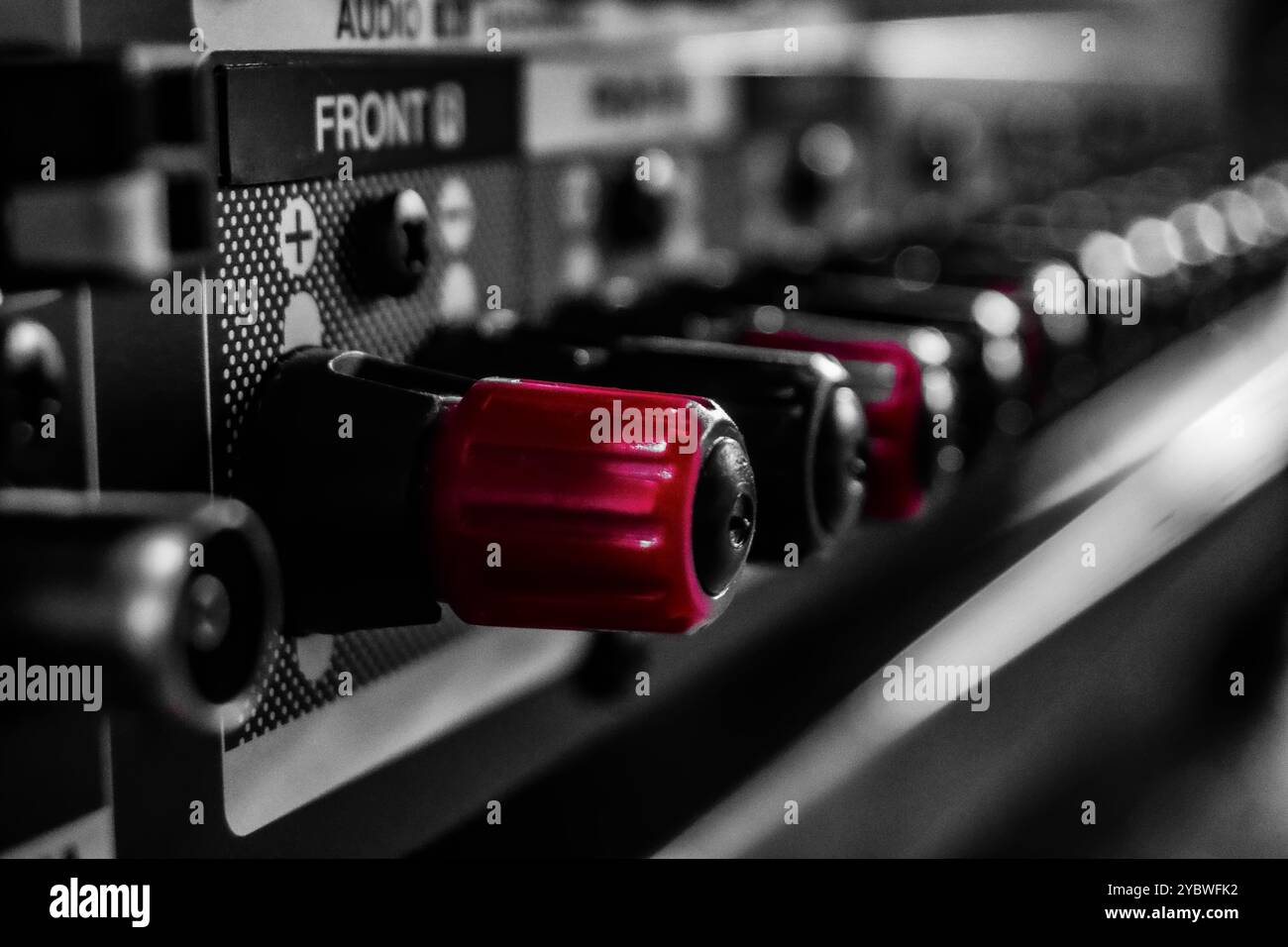 Sound amplifier hi-res stock photography and images - Alamy