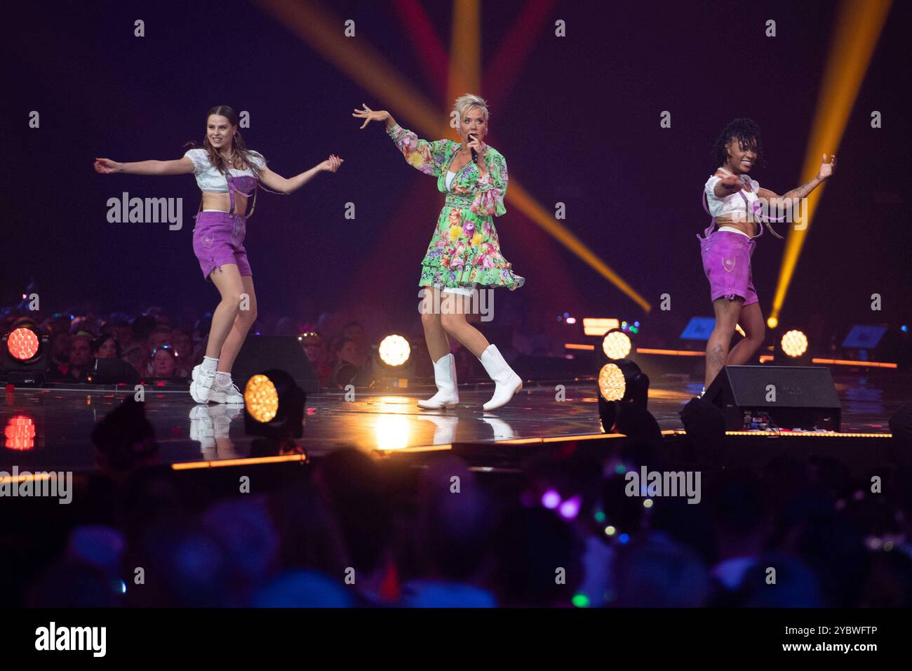 Inka BAUSE, Saengerin, Musikerin, Moderatorin, singend, Gesang, Konzert ...