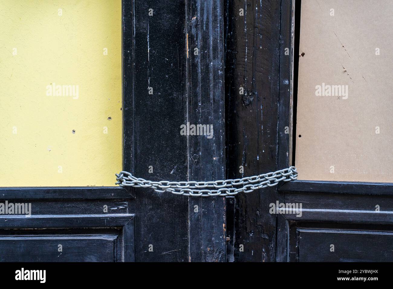 Business Downfall: Closed Wooden Door Frame with Chain Link as a Symbol ...