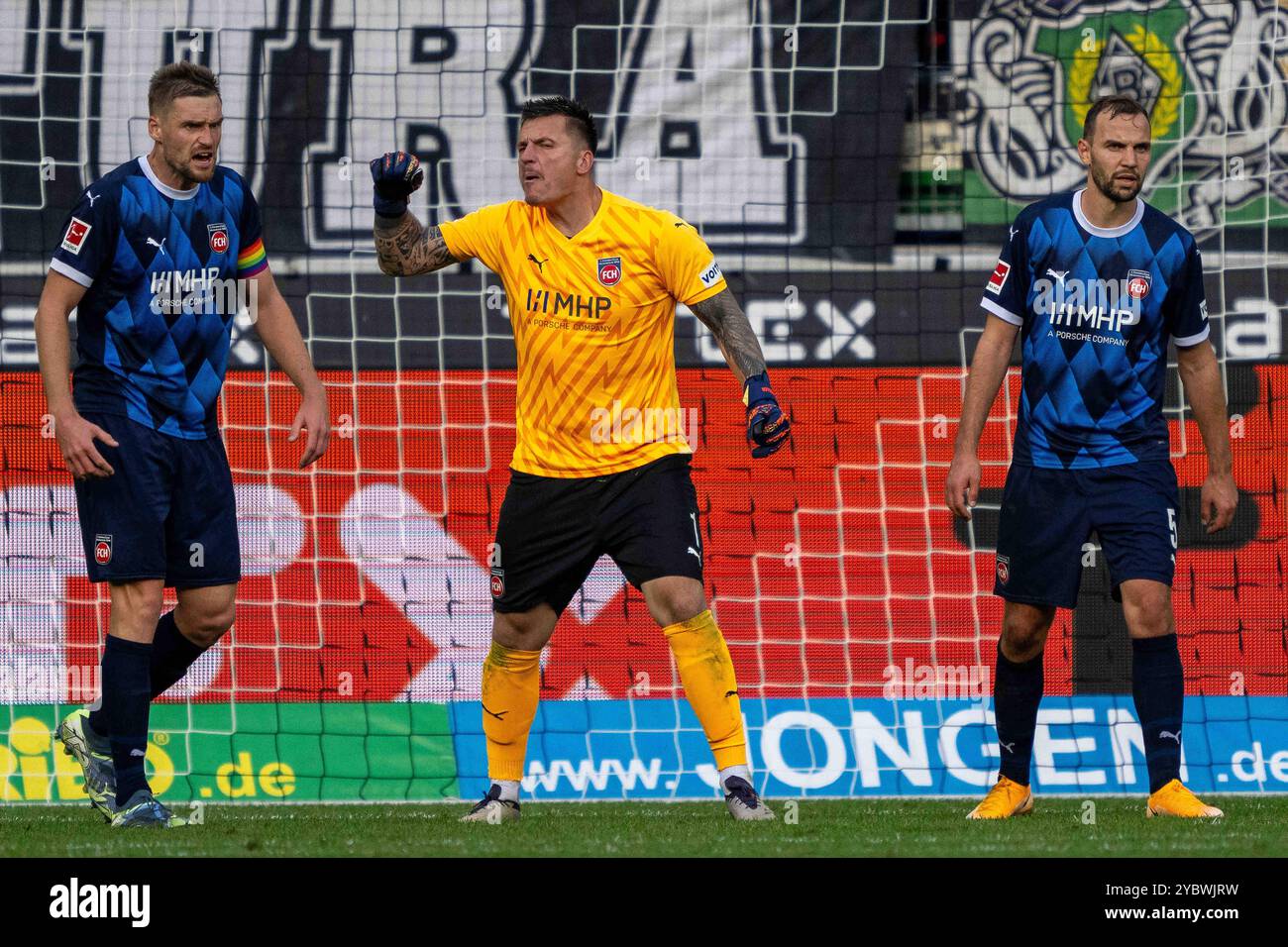 Patrick Mainka 1.FC Heidenheim Goalkeeper Kevin Müller 1.FC Heidenheim ...