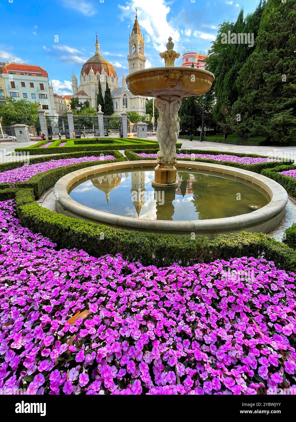 Retiro de jardin hi-res stock photography and images - Alamy