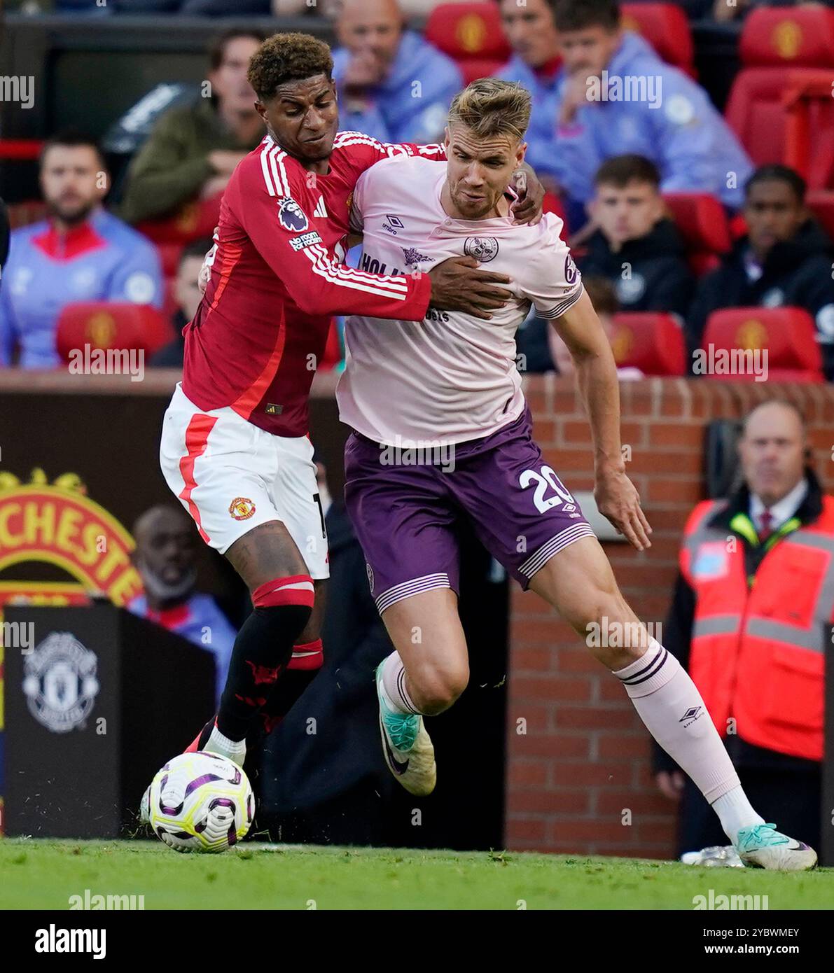 Kristoffer ajer brentford 2024 hi-res stock photography and images - Alamy