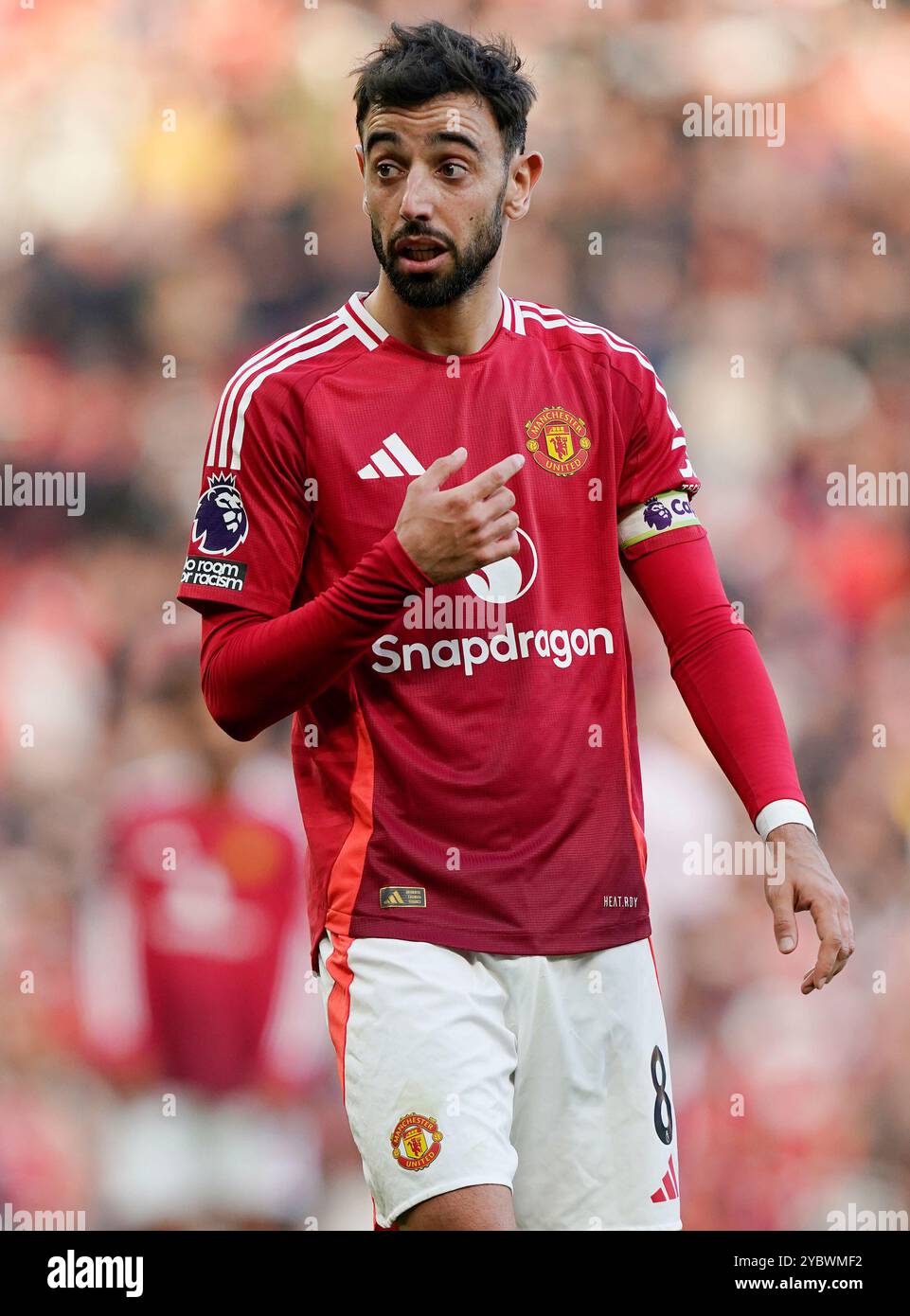 Manchester, England, 19th October 2024. Bruno Fernandes of Manchester ...