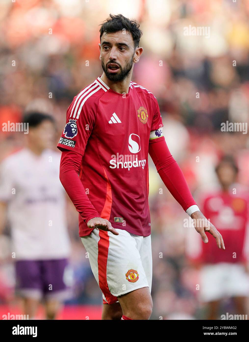 Manchester, England, 19th October 2024. Bruno Fernandes of Manchester ...