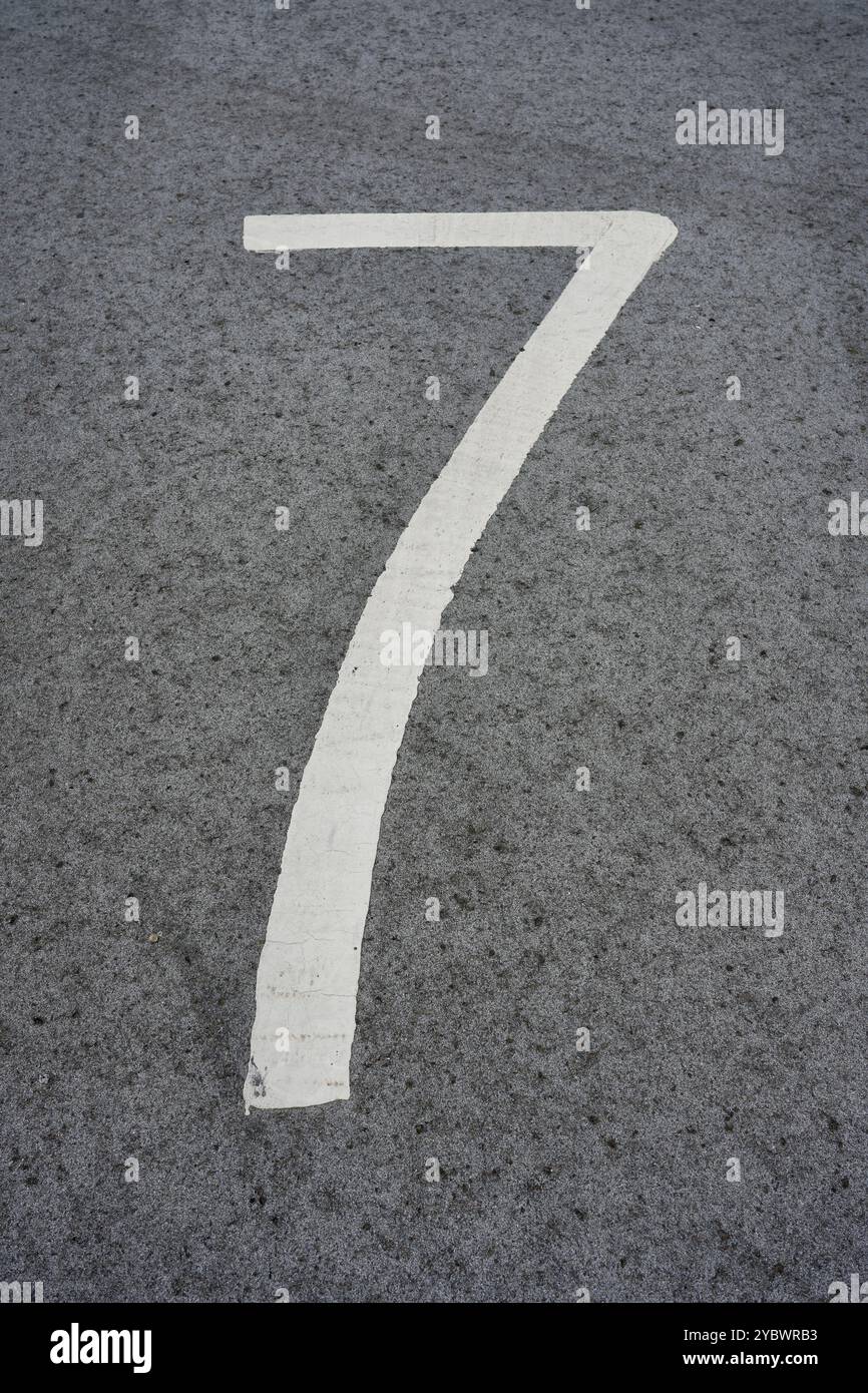 Number seven logo hi-res stock photography and images - Alamy