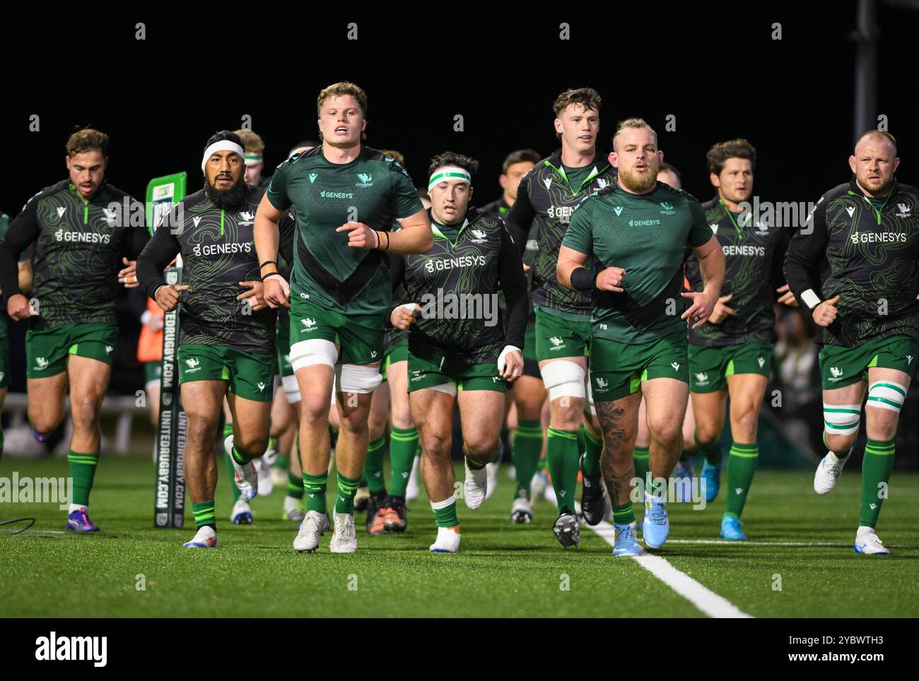 Galway, Ireland. 19th October, 2024. The Connacht team jog the pitch ...