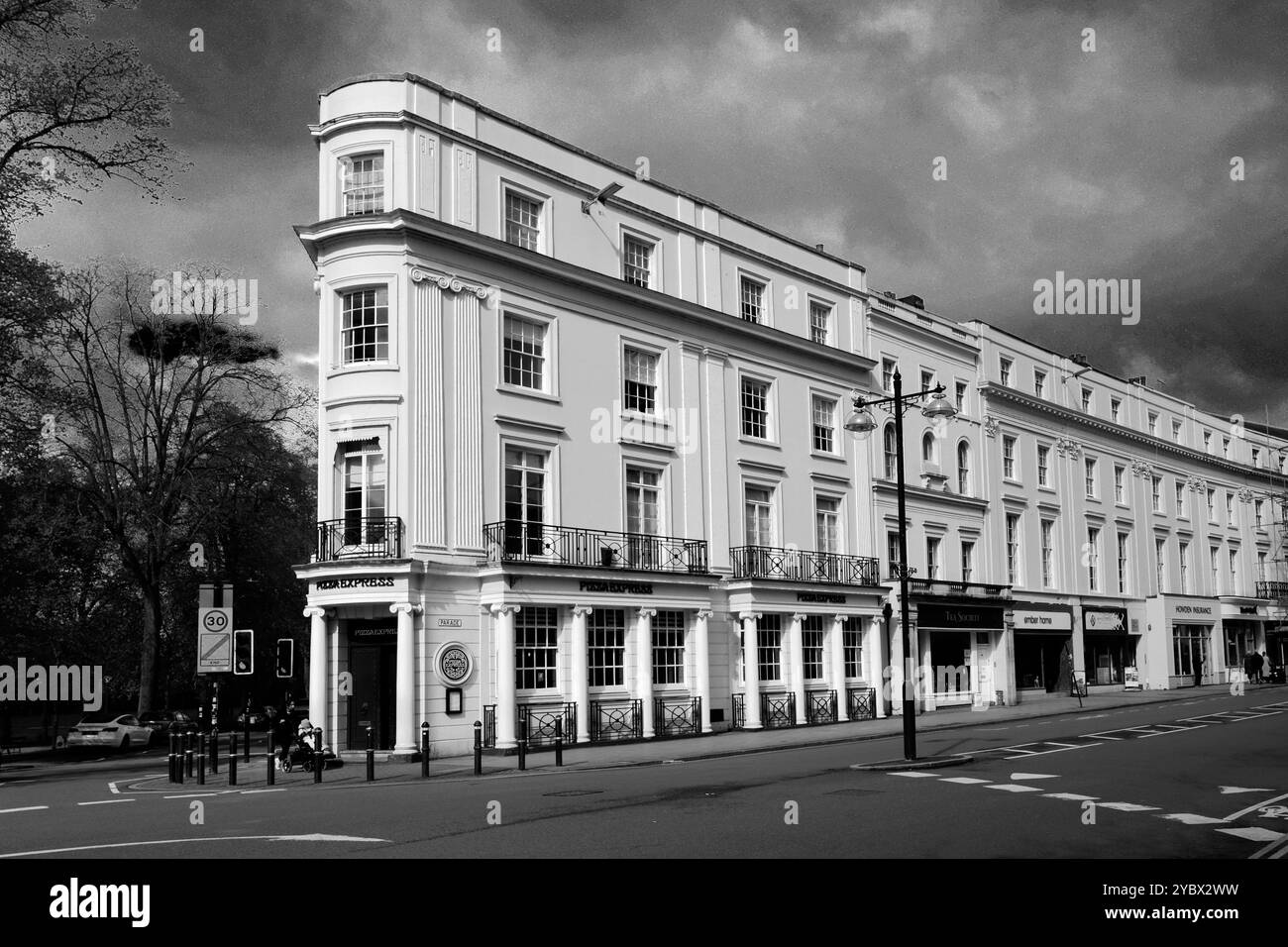 Neo-classical architecture along The Parade, Royal Leamington Spa ...