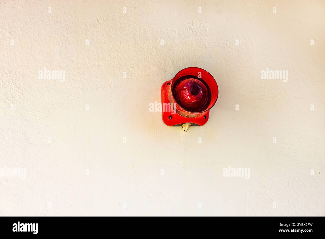Emergency alert system hi-res stock photography and images - Alamy