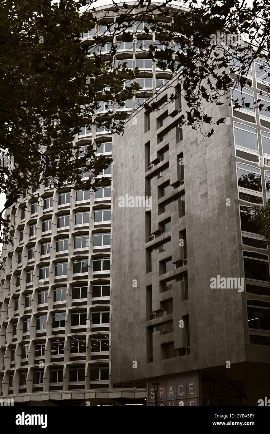 Seifert space house hi-res stock photography and images - Alamy