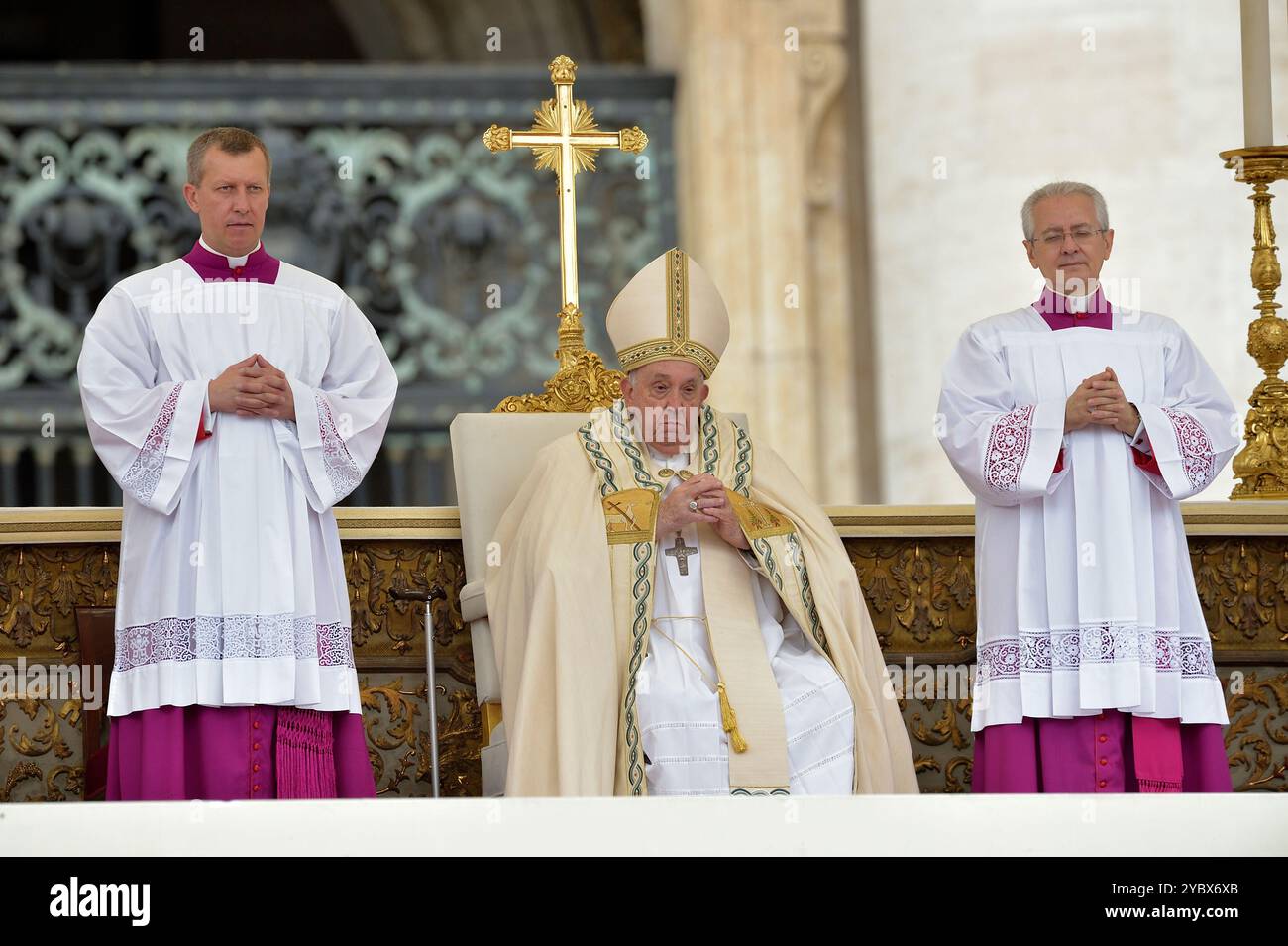 Vatican City State, Vatikanstadt. 20th Oct, 2024. Pope Francis presides ...