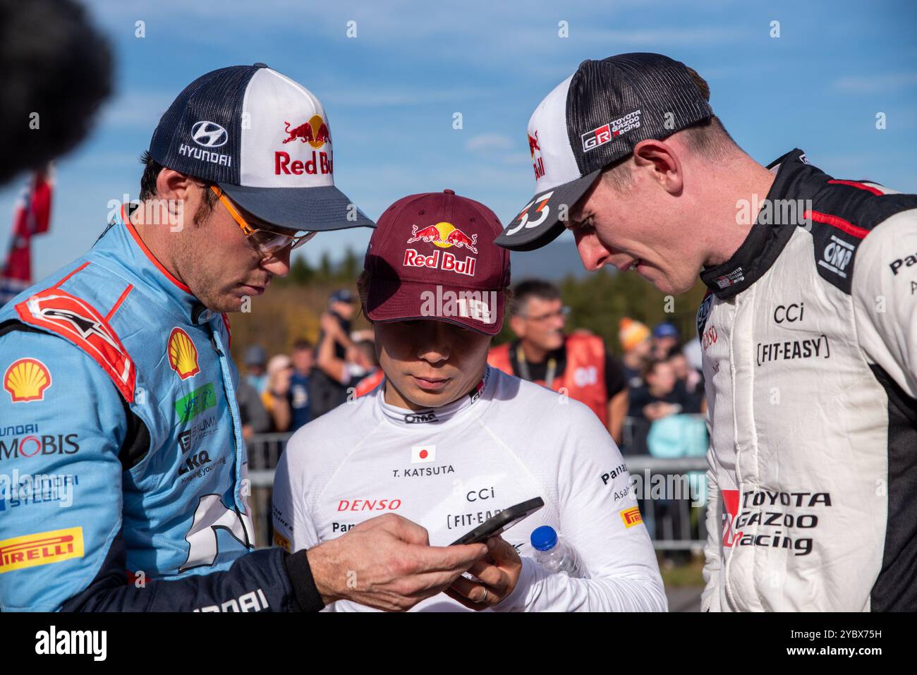 Thierry NEUVILLE(Bel), Takamoto KATSUTA(Jpn), Elfyn EVANS(Gbr) talk at ...