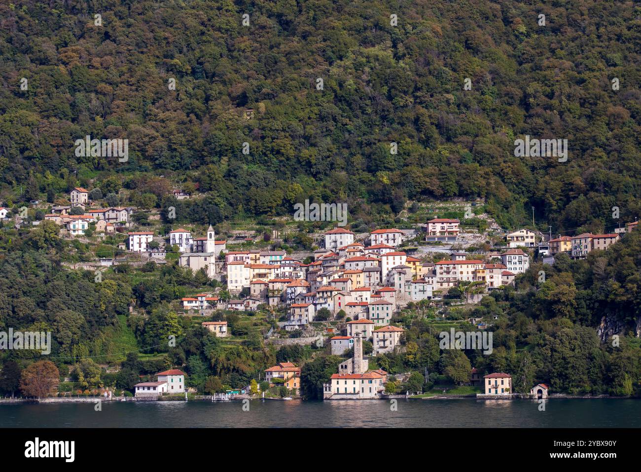 Lake Como landscape in full daylight Stock Photo - Alamy