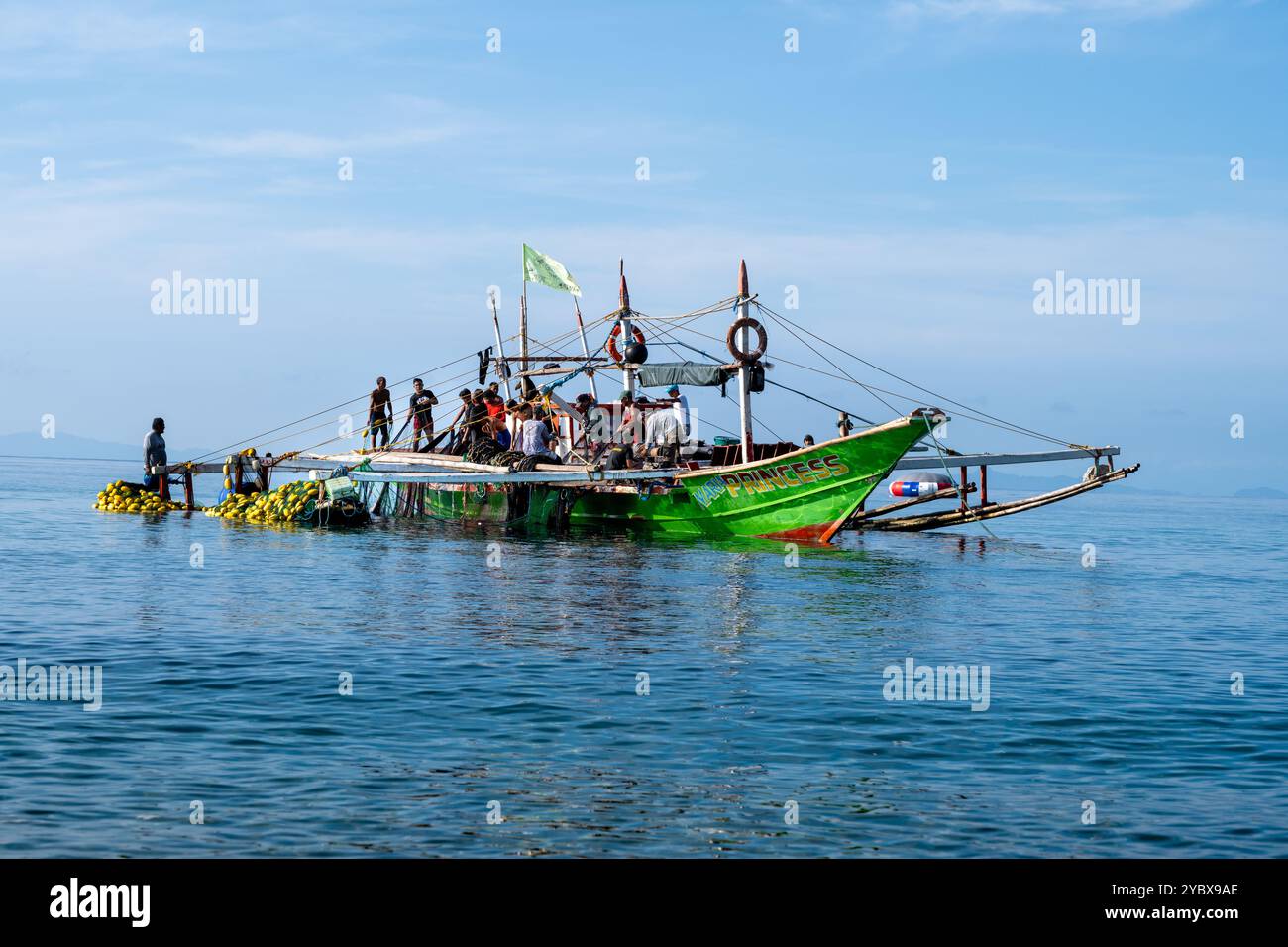 Traditional Filipino Banka Outrigger Fishing Hi Res Stock Photography