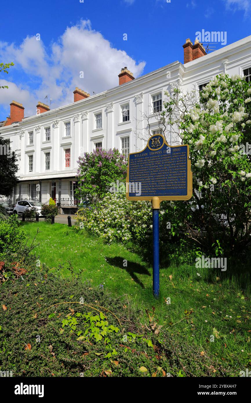 Victorian neo-classical architecture at Landsdowne Crescent, Leamington ...