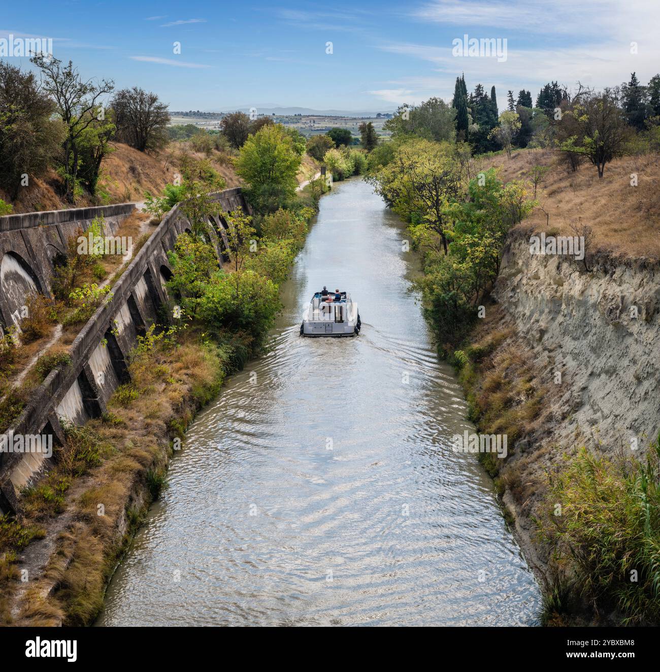 Canal du Midi at the end of the Tunnel du Malpas, the world's oldest ...